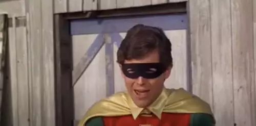 Kwa nini Hakukuwa na Adam West Cameos Katika Filamu za 'Batman'? 1776_4