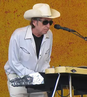 Lokwinsken oan nijkommer Bob Dylan foar syn earste hit fan it Billboard No