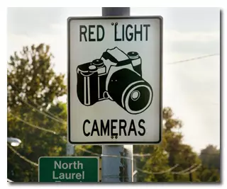 CAMERA RED 'LIGHT CAMERA Avaratra Laurel