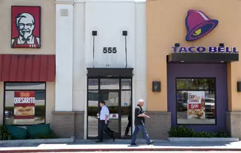 555 TACO BELL IPi OUESARITO oe 500