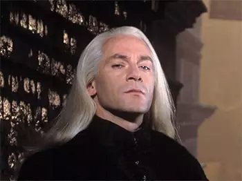 5 Awọn ohun kikọ ti o nifẹ ti o fipamọ nipasẹ Oṣere Lẹhin-Awọn imọran Awọn iṣẹlẹ | Lucius Malfoy ti o dabi ẹni ti o jẹ oloriburuku.